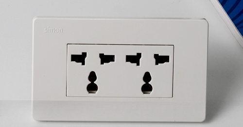 bộ ổ cắm đôi 3 chấu size XL mặt 3 màu trắng Simon K1